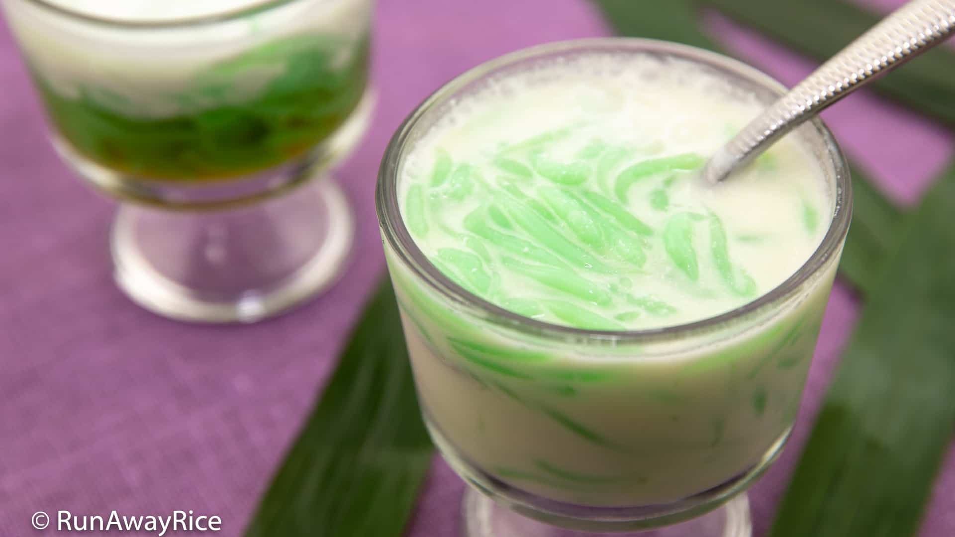 Pandan Jelly Dessert (Che Banh Lot) - Easy Recipe with Video