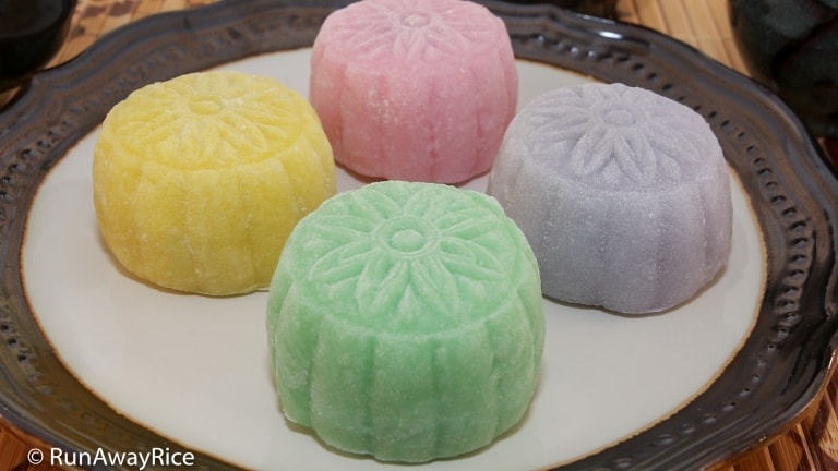 Essential Mooncake Guide - Types of Mooncakes and Recipes