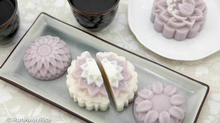 Essential Mooncake Guide - Types of Mooncakes and Recipes