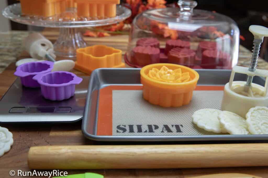 Essential Mooncake Guide: Tools for Making Mooncakes with Recipes