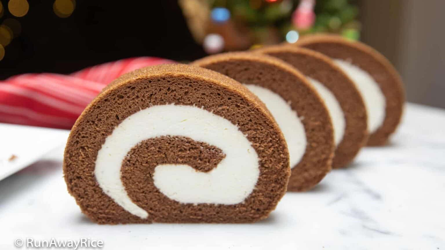 Chocolate Roll Cake (Banh Cuon Chocolate) - Easy Recipe with Video