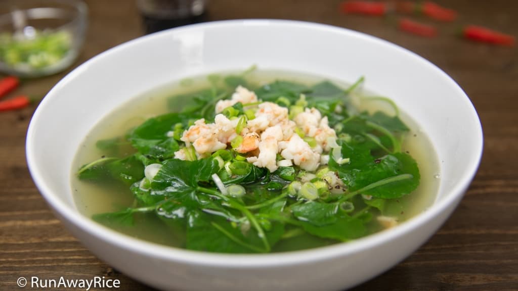 Pennywort Soup (Canh Rau Ma) - Easy Recipe with Video! - RunAwayRice