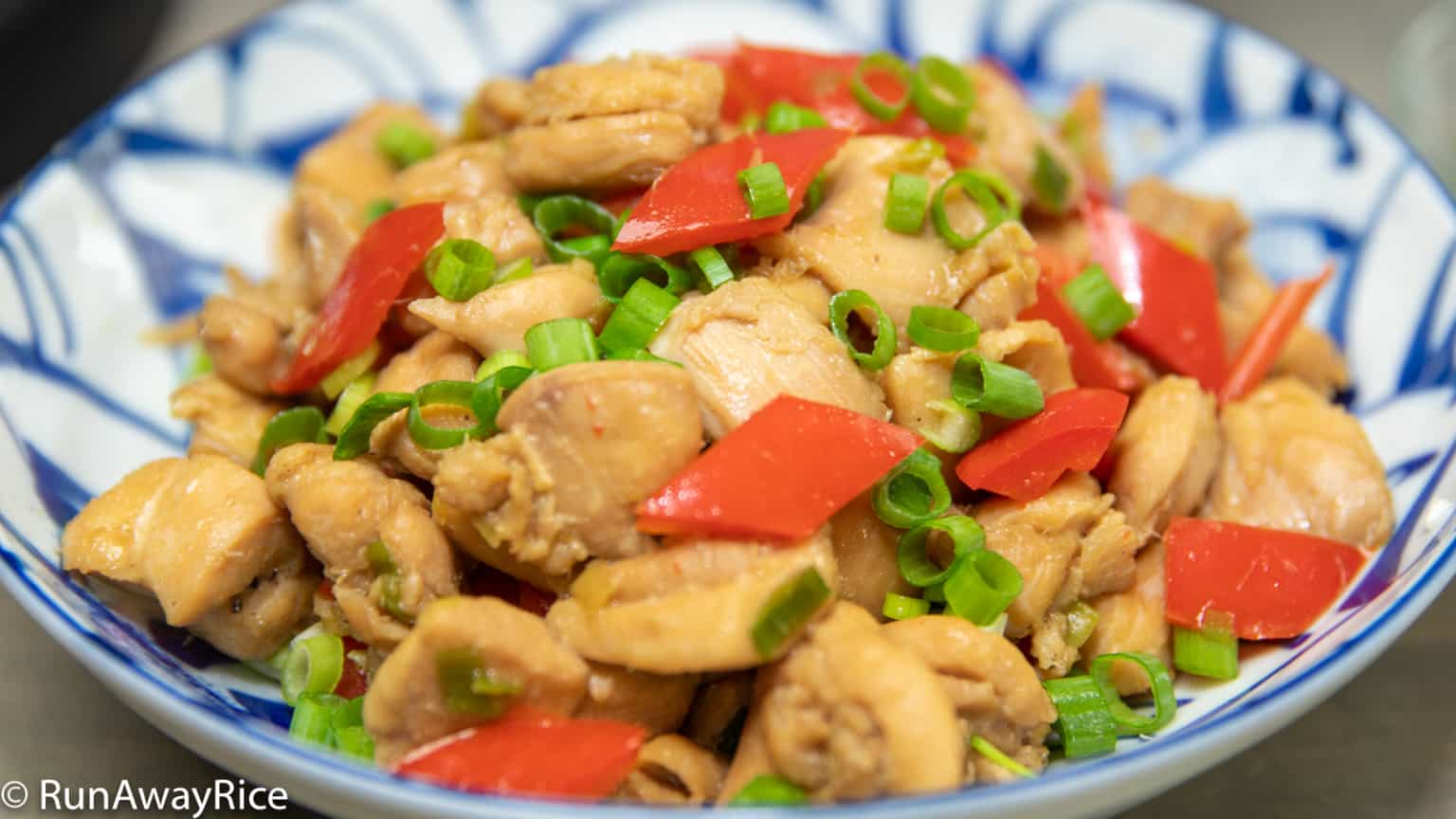 Lemongrass Pepper Chicken (Ga Xao Xa Ot) - Instant Pot Recipe